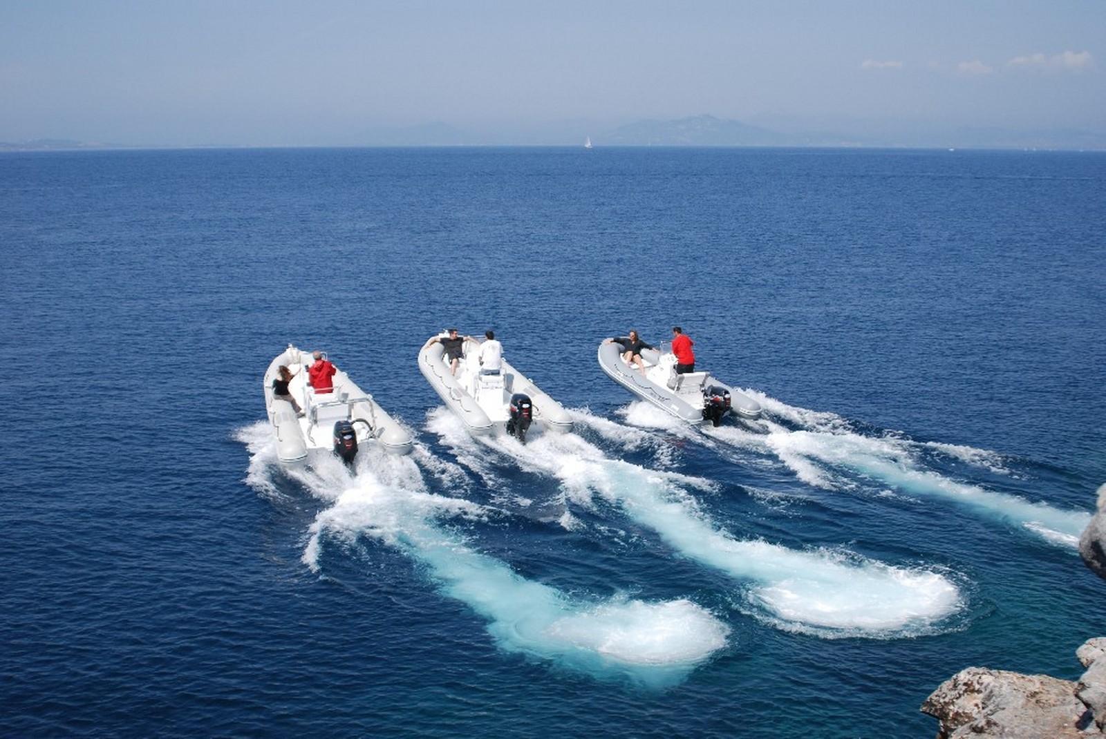 Aqua boat 83 | Hyères | Provence Méditerranée